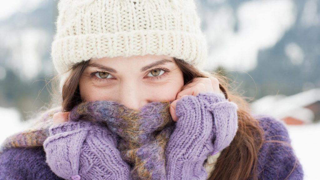 Mittens Vs. Gloves: Which Is More Warmer? - Gloveszone